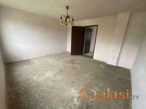 Prizemna kuća u Kaću! (03-3435266) - Oglasi.rs