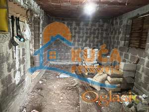 Kuća sa placem, Sićevo, Siva gradnja (03-2837520) - Oglasi.rs