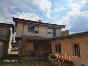 Kuća na prodaju , vredi pogledati (03-3151024) - Oglasi.rs